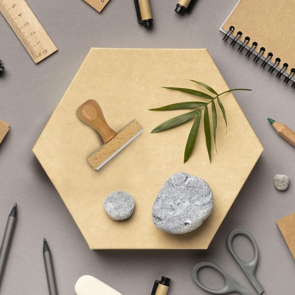 Tampon mariage rectangulaire en bois - Création cœur